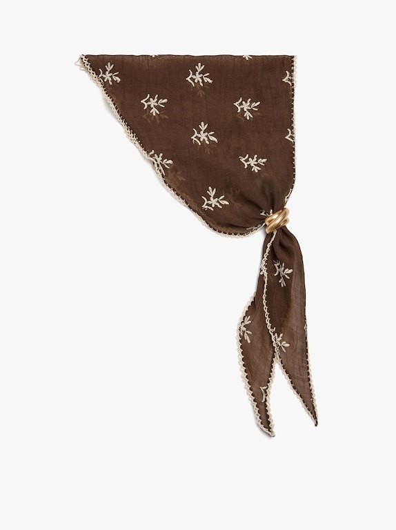 TRIANGULAR SCARF WITH EMBROIDERY