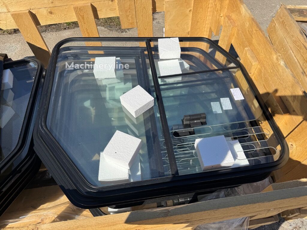 Prodaje se Truck reservdelar glasrutor , öppningsbara sidofönster med karm bočno staklo za Semax G60/12 H-E viljuškara na aukciji