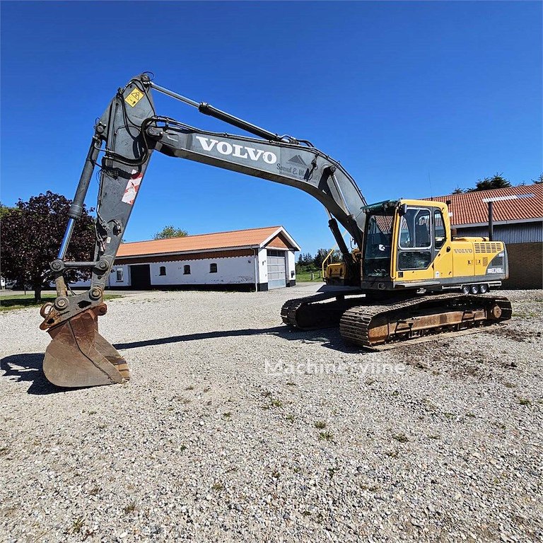 Prodaje se Volvo EC240 BLC bager guseničar na aukciji