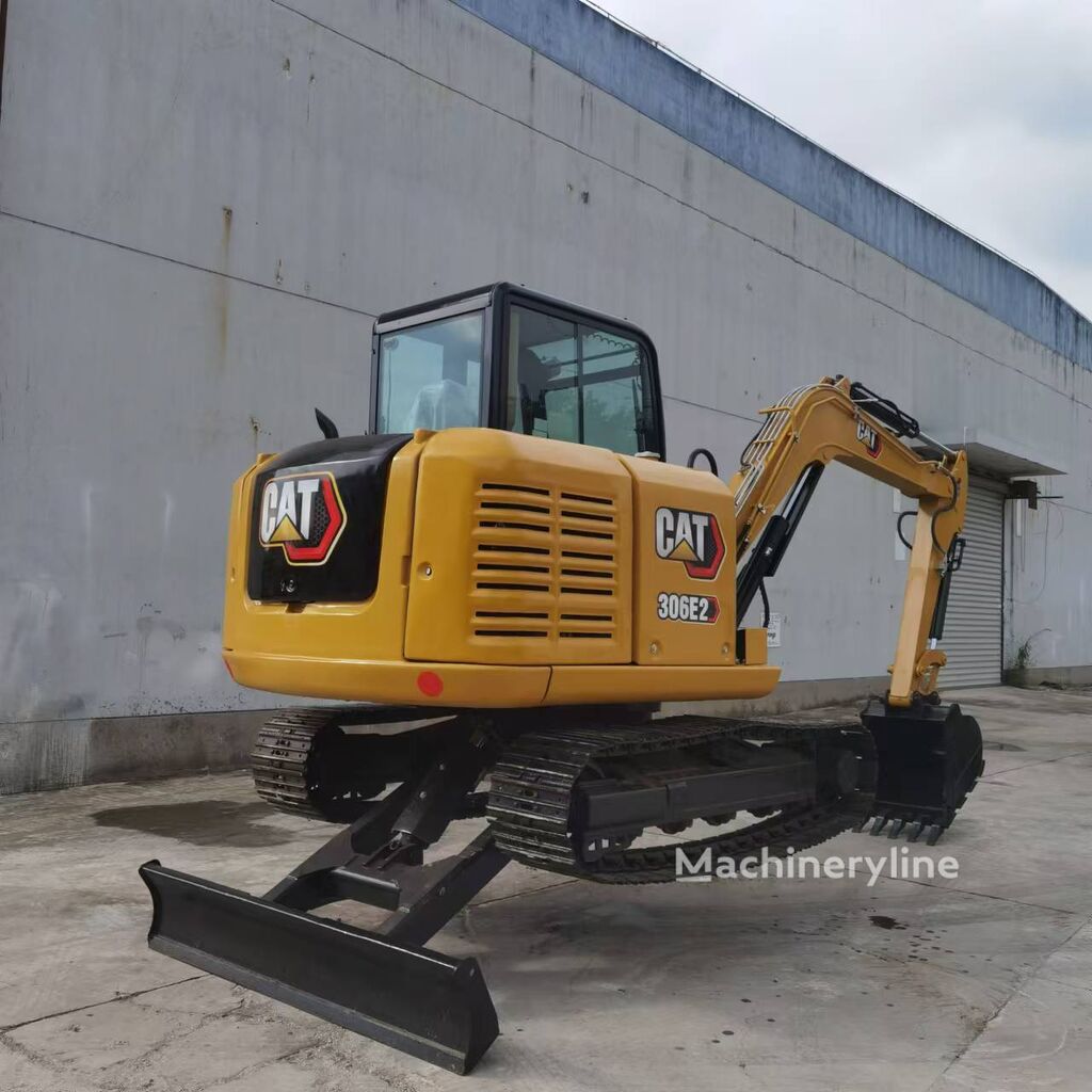 Caterpillar 306e2 midi bager