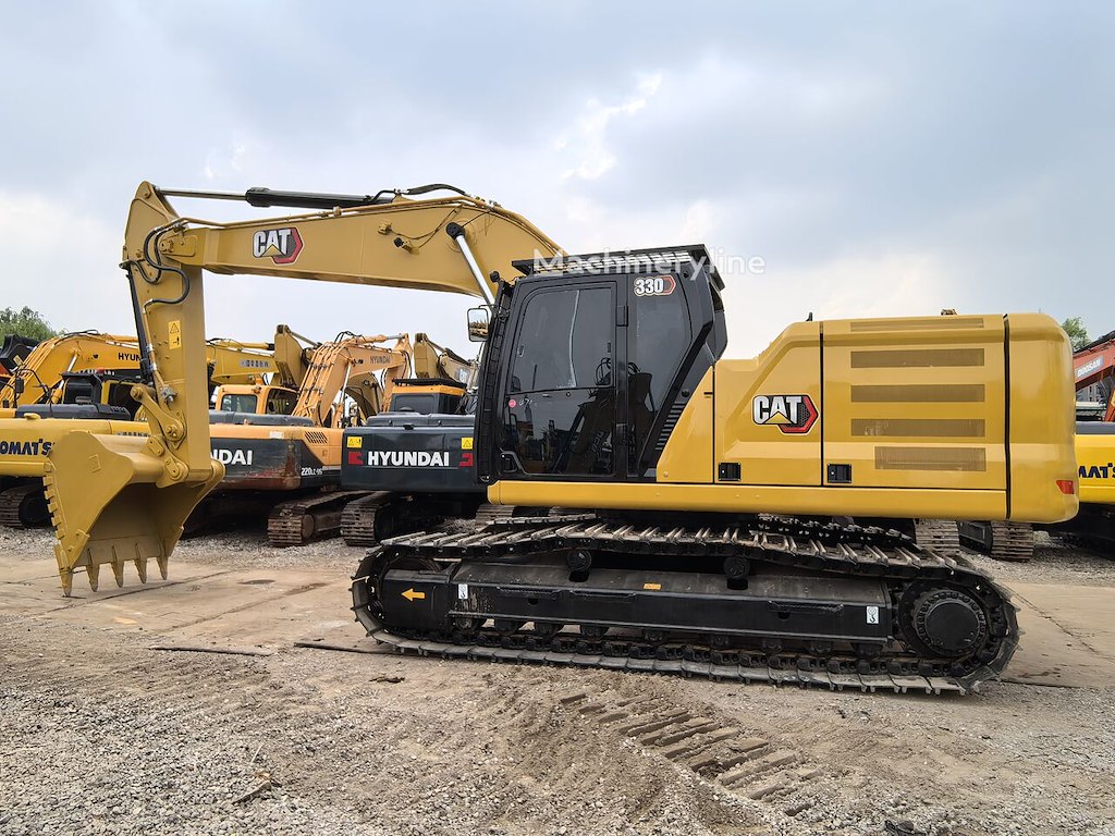 Caterpillar 330 bager guseničar