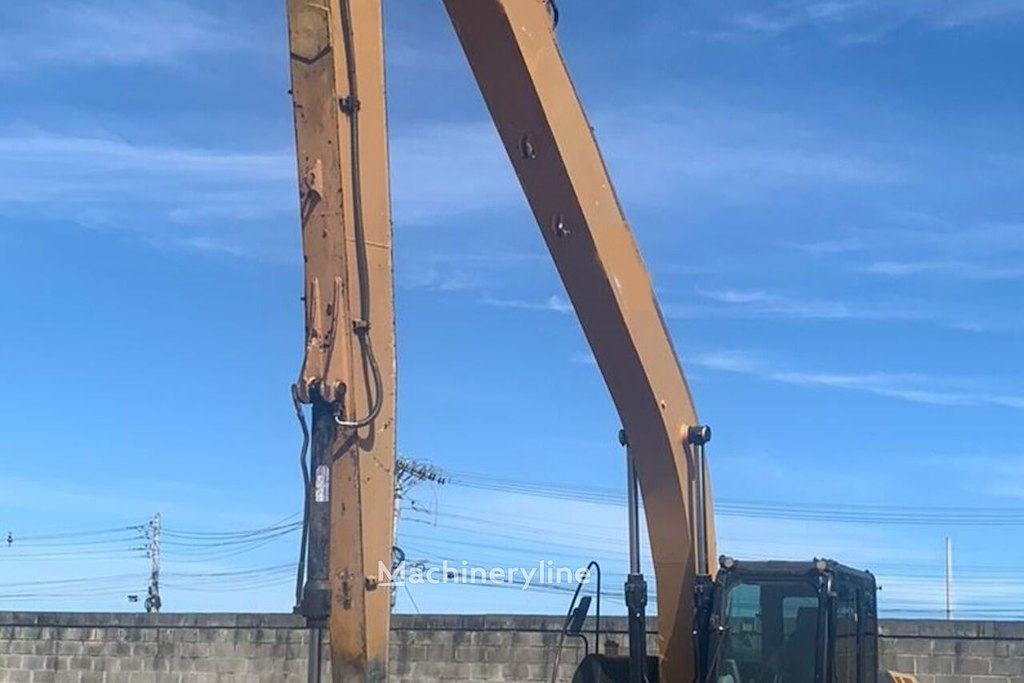 Novi Caterpillar 320 DL 12/12 bager guseničar