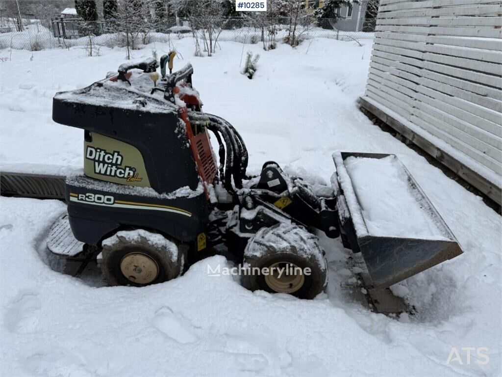 Ditch-Witch Ditch Witch R300 rovokopač