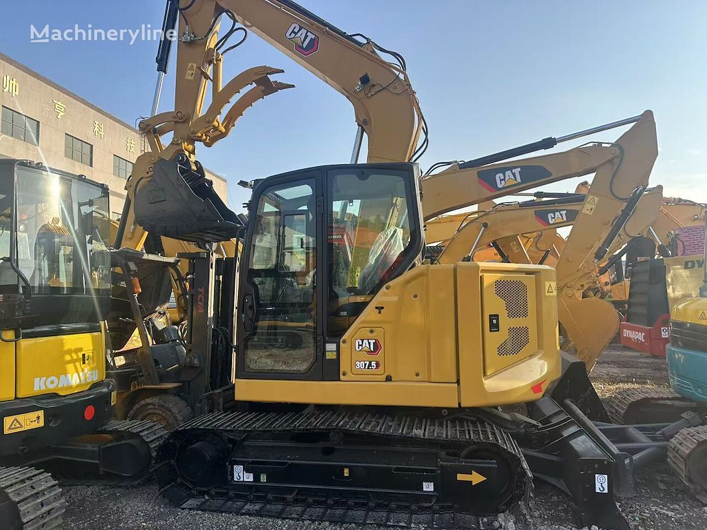 Caterpillar 307.5 With thumb clip bager guseničar