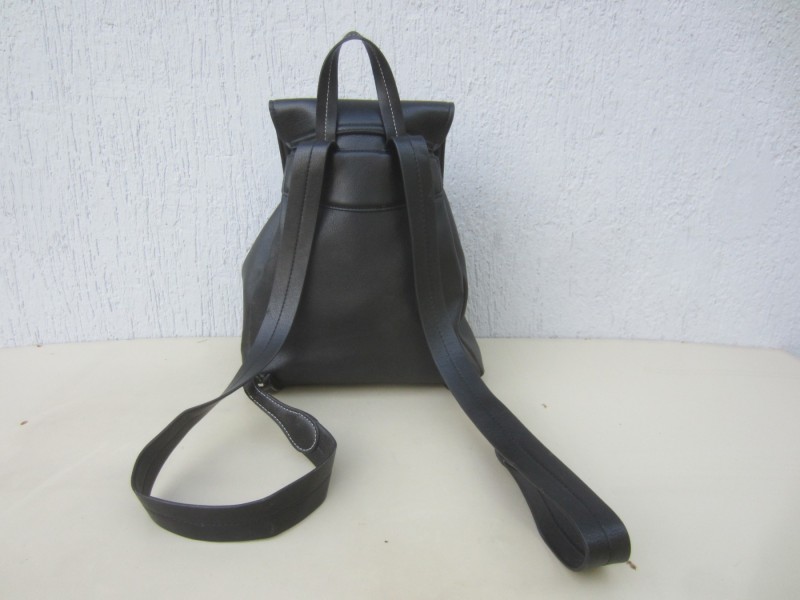 ZARA zenski ranac-KAO NOV