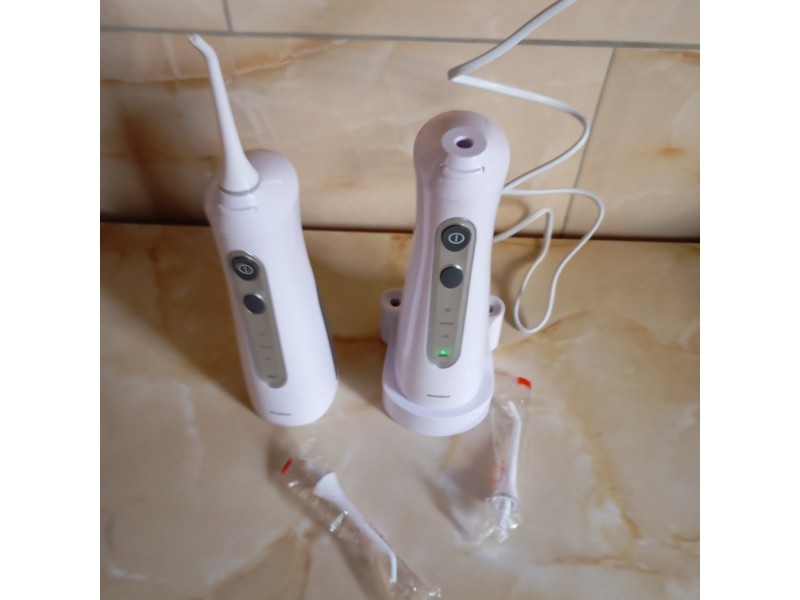 Irigatori za zube NOVO + 1 gratis
