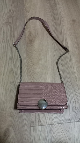 Zara Torbica SNIZENO