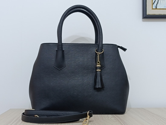 Elegantna Orsay crna torba