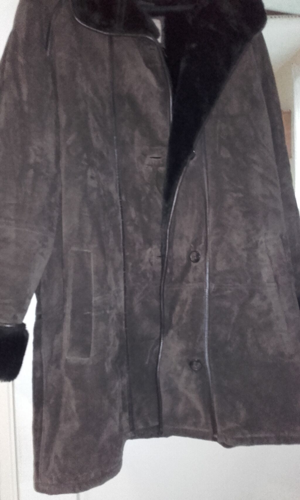 Muški kaput od prave jagnjeće kože (shearling) – SAKL - Materijal