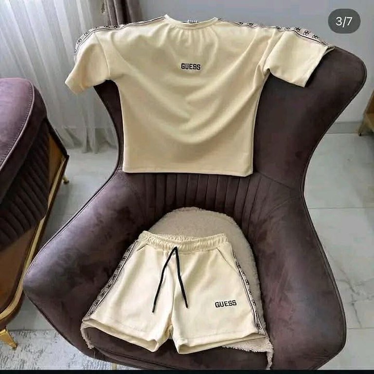 GUESS i nike ženski komplet – majica kratkih rukava + šorts Turska