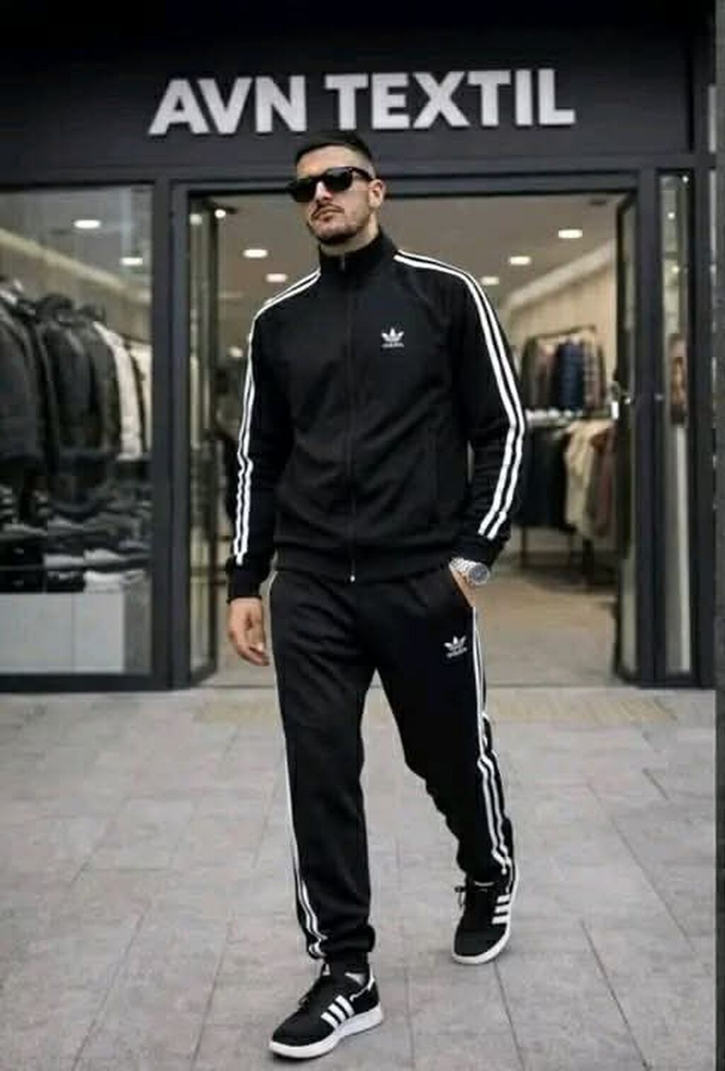 Mokra likra S M L XL XXL Cena 3900 dinara