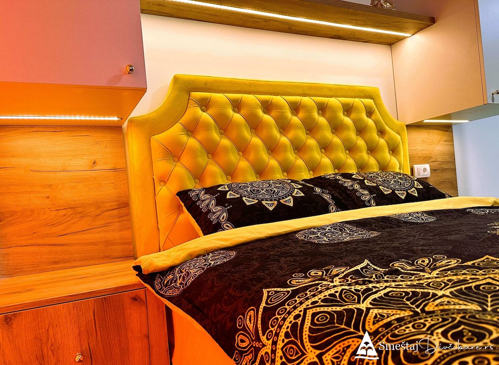 Zlatni apartman Borovi