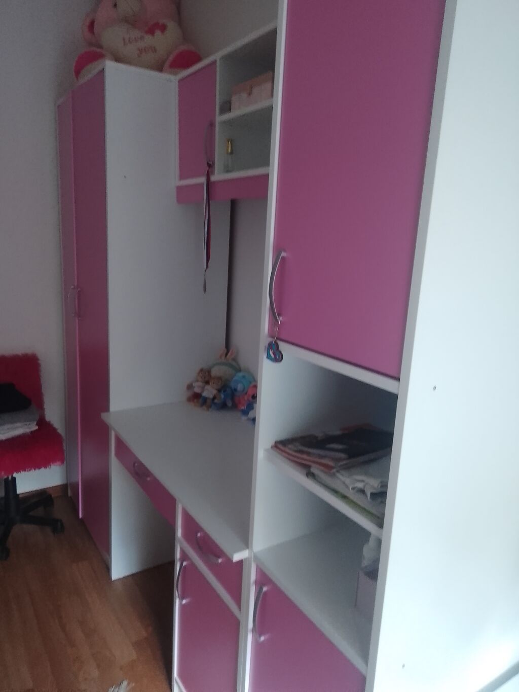 Dečije/omladinske sobe – kompletni setovi nameštaja sa radnim stolom i