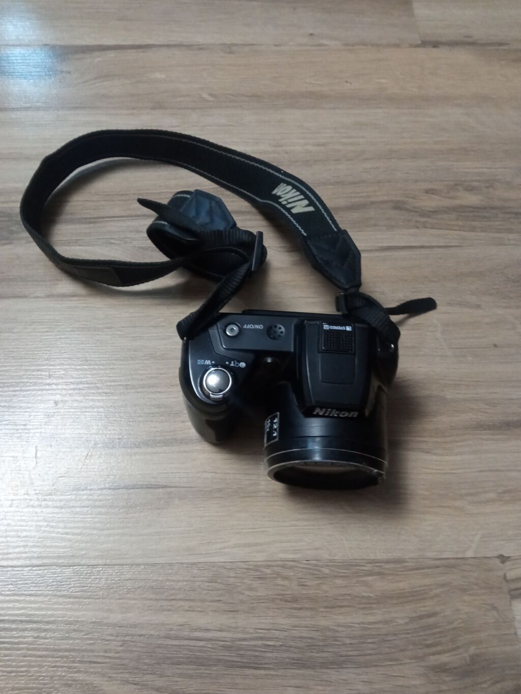 Nikon Coolpix L110 – kompaktni superzoom fotoaparat nema bateriju