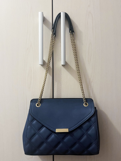 NINE WEST prelepa štepana tašna