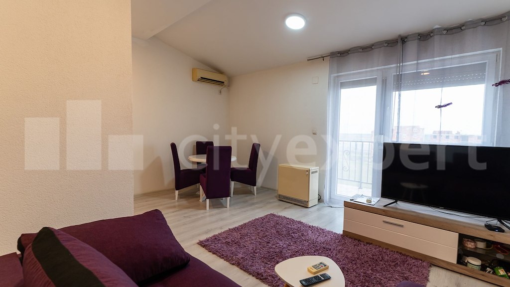 Stan za izdavanje BEZ PROVIZIJE: Dvosoban, 54m², Rene Magrita, Novi Beograd - 350€