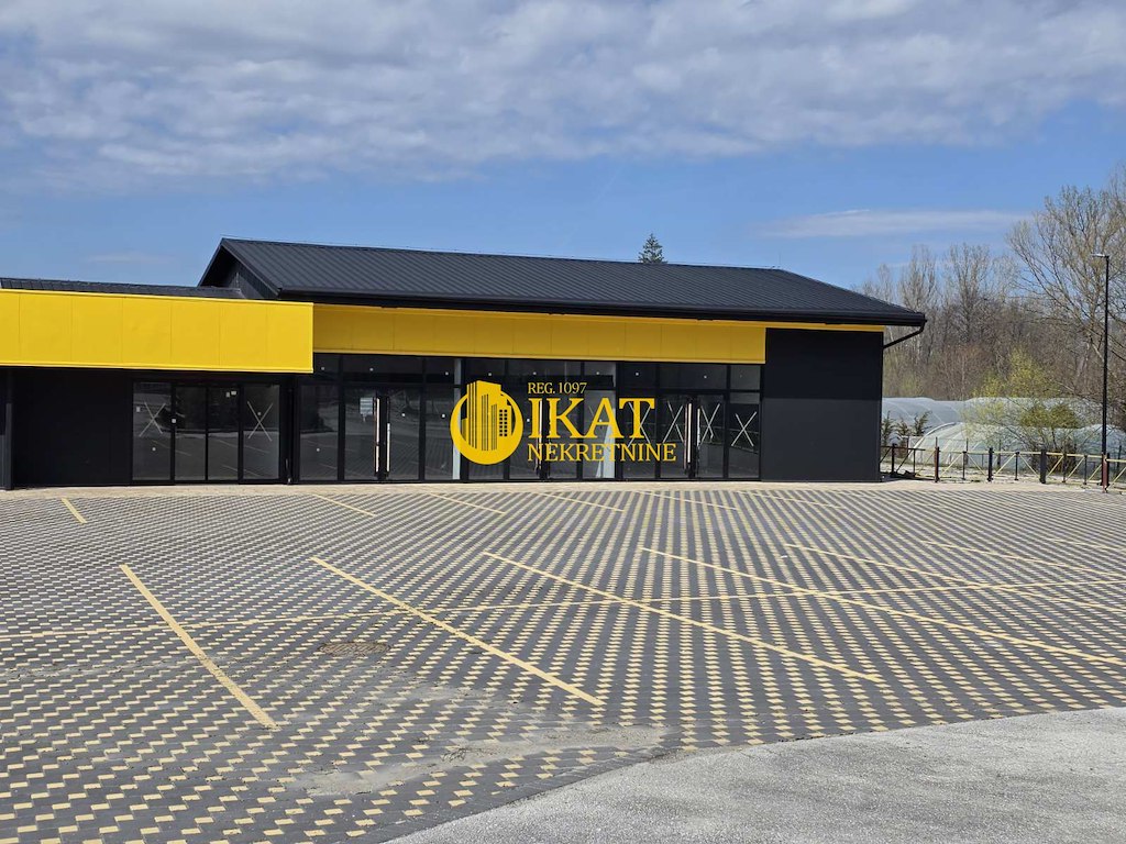 Retka prilika, Kosjerić, poslovni prostor, 552m2 ID#5101
445.000 €