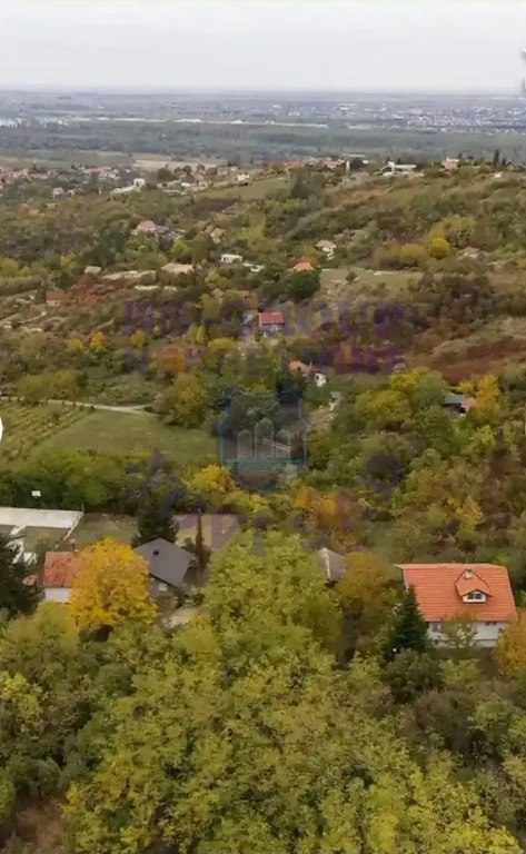 Prodaje se plac u najelitnijem delu Rakovca
55.000 €