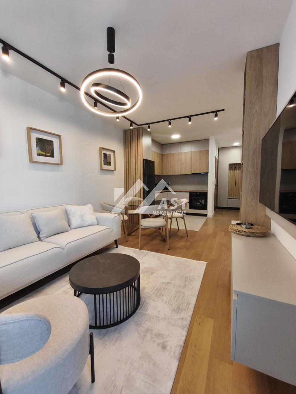 IZDAJE SE DVOSOBAN NOV STAN NA TELEPU-garazno mesto ID#6885
600 €