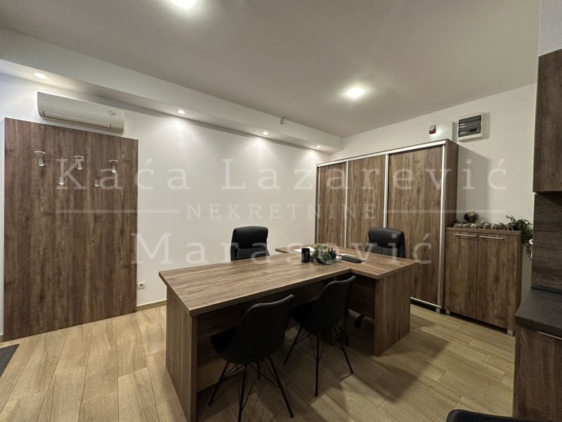 Lion – Radojke Lakić ID#55345
108.000 €