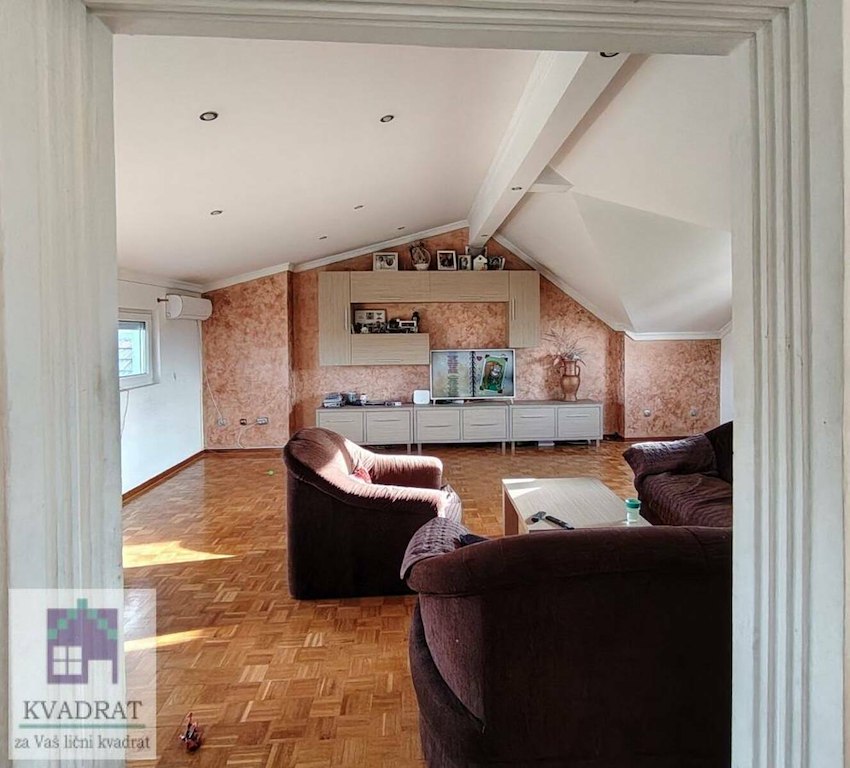 Trosoban stan, Beograd - Obrenovac (mesto) | Prodaja · 94m² · 152.500€