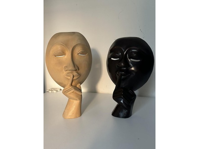 Maske - Ćutljivi čovek