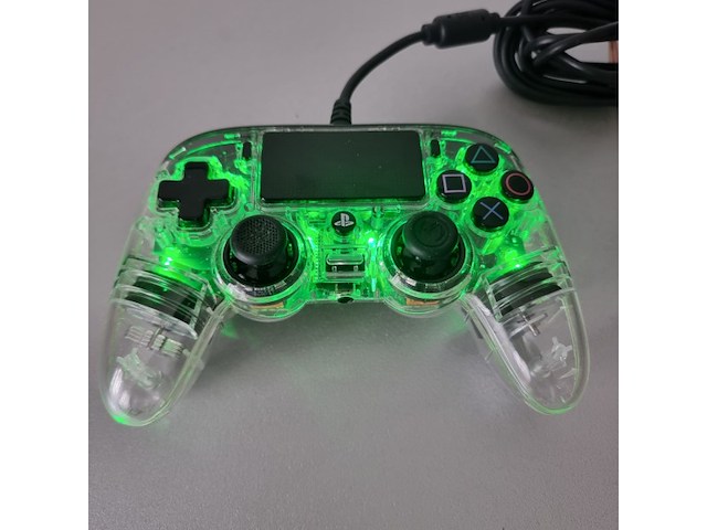 Nacon PS4 Wired Controller Crystal Green Nacon providni