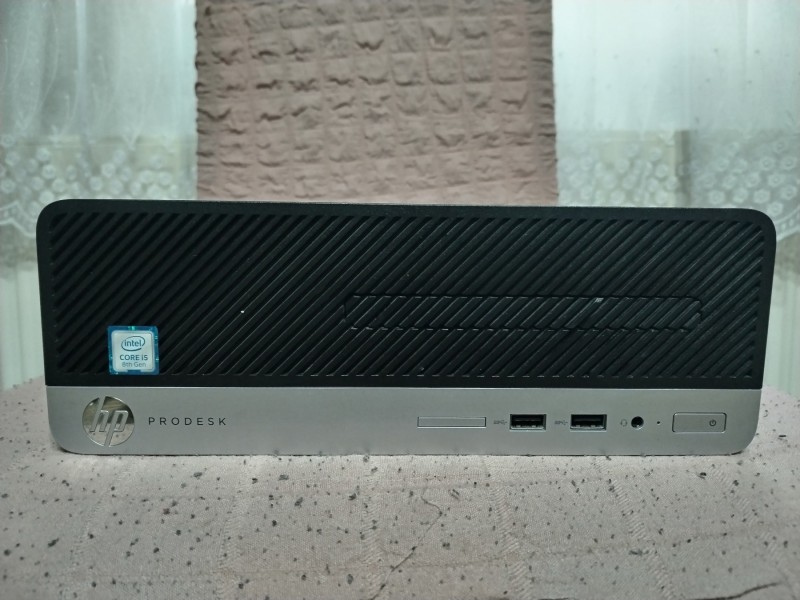 HP Intel I3 8100 - 4gb ddr4 - Uhd 630