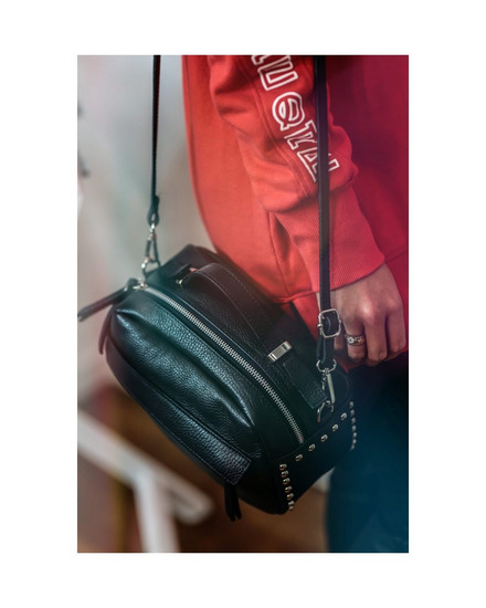 Vera pelle crna tasna / made in italy