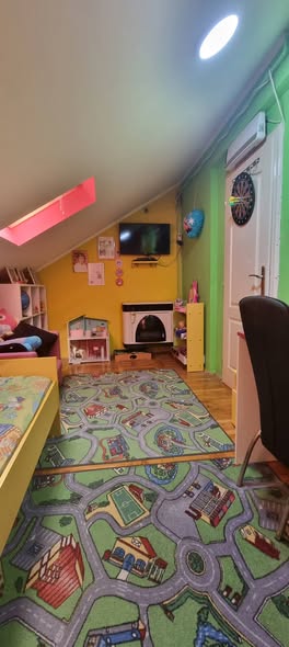 Na prodaju trosoban stan 63 m² – Petlovo Brdo