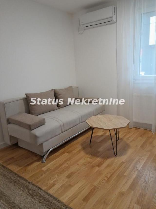 NAMEŠTEN NOV DVOSOBAN STAN NA PODBARI, BLIZU CENTRA, 400EU