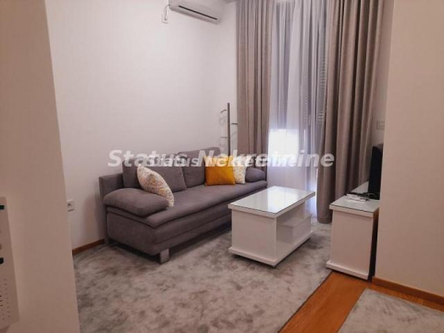 LUX NOVA NAMEŠTENA GARSONJERA 30M2 PUPINOVA PALATA CENTAR GRADA