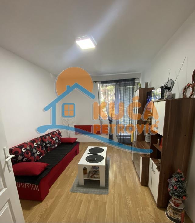 Izdaje se odličan jednoiposoban stan na Paliluli, 45m2