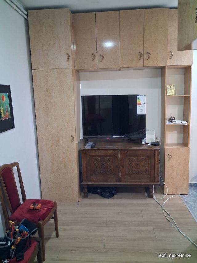 ZEMUN ZEMUN - SAVE KOVAČEVIĆA 23m2 , 250e