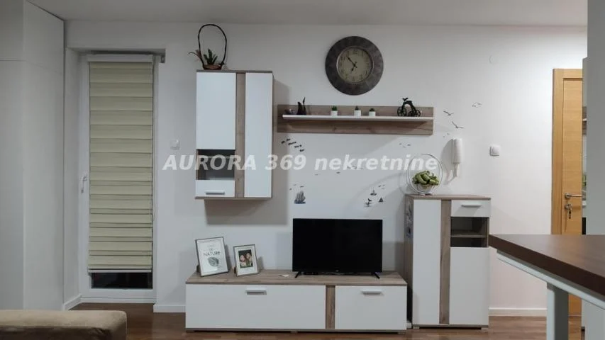 IZDAVANJE! NOVI SAD, TELEPSKA DOLINA, STAN 36m2, NAMEŠTEN