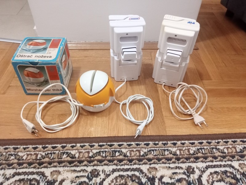 Tocilo 50Wati, 3 kom. Ispravna. Kupujete 3 komada.