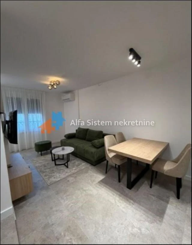 Izdavanje, Stan, Đeram pijaca