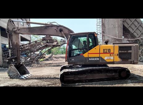 Bager VOLVO EC210EB