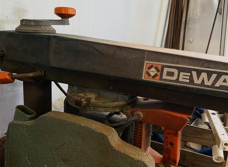 DeWalt Power Shop радијална тестера с руком