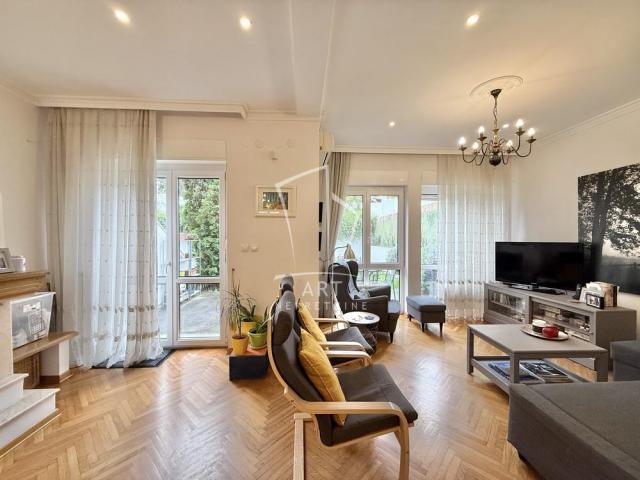 Dedinje, kuća u nizu, mereno 215m2 ID#11328