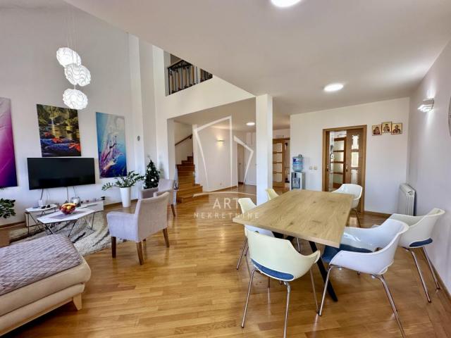 Moderna kuća, 320m2 - Višnjička Banja ID#15200