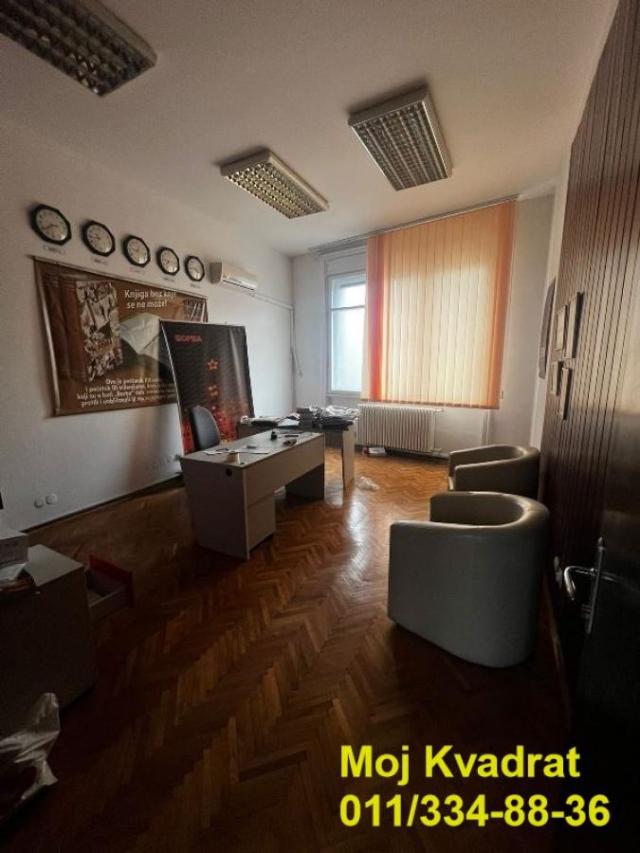 Stari grad - Trg Nikole Pašića, 345m2