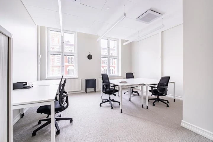 Privatne kancelarije za 5 osobe na lokaciji Regus Hyde Park City