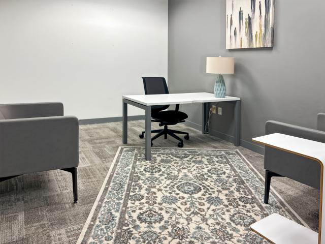 Privatne kancelarije za 1 osobu na lokaciji HQ IRIN Business Center