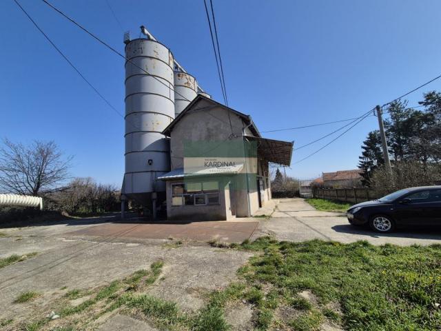 Izdaje se silos i opremljena pekara