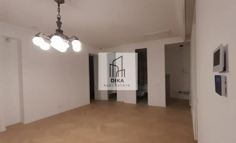 Knez Mihajlova, izuzetan poslovni prostor, 4.0