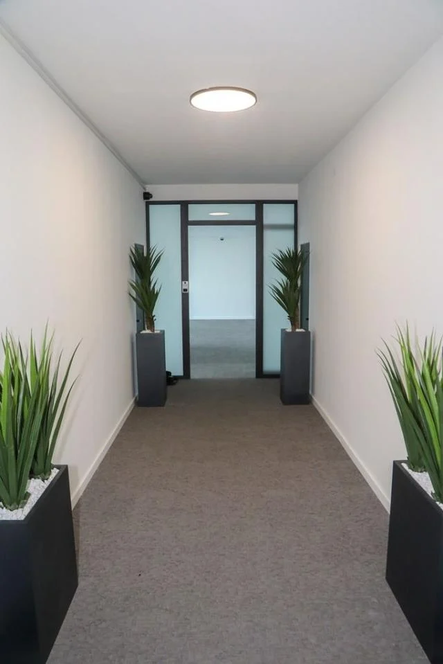 Premium poslovni prostor za vaš biznis! Renoviranih 162 m2. Preporuka!