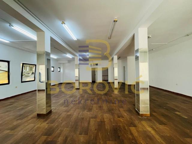 Medaković III, 200m2, pr