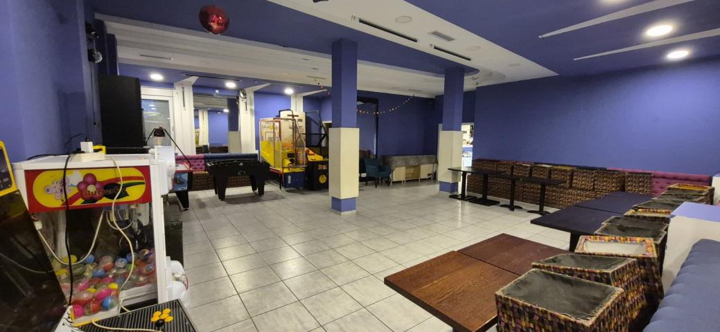 CUKARICA ZARKOVO 230m2 , 2000e