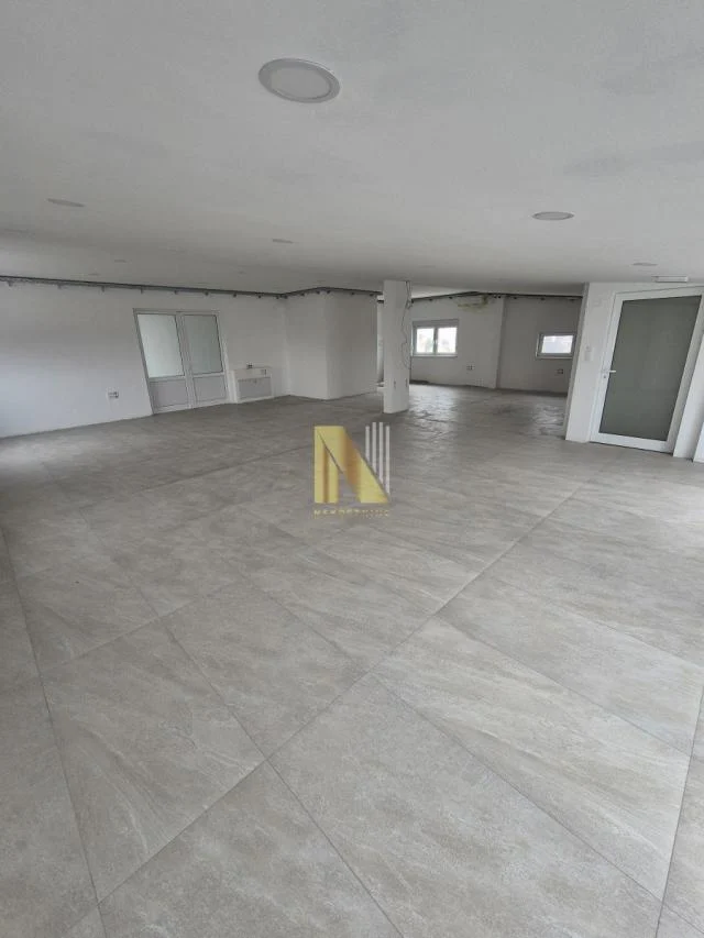Petrovradin – stambeno poslovni kompleks 650m2